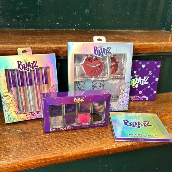 Bratz | Makeup | Bratz Makeup Collection Set Multicolor | Poshmark